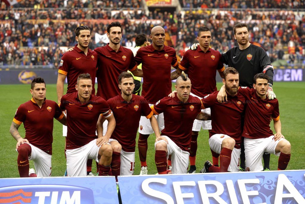 ACCADDE OGGI... 11 gennaio: 2015. Doppietta di Totti e selfie sotto la ...